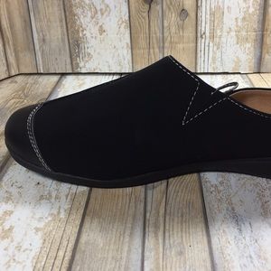 Ashro | Shoes | Ashro Mule Womens Size M | Poshmark